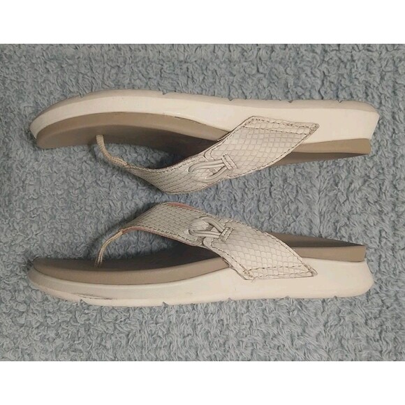 Earth | Shoes | Earth Origins Flip Flop Ladies Sandals Cream Size 8 ...